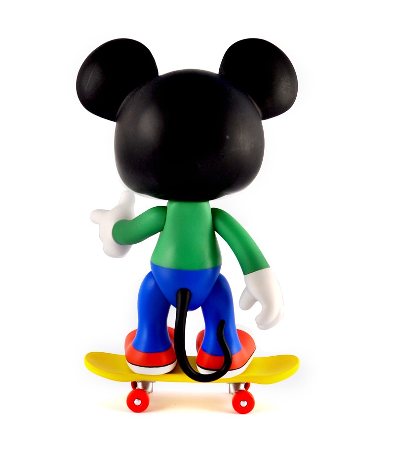 MICKEY: ARTOYZ MICKEY SKATE-BOARD - figurine vinyl articulée 22 cm ...